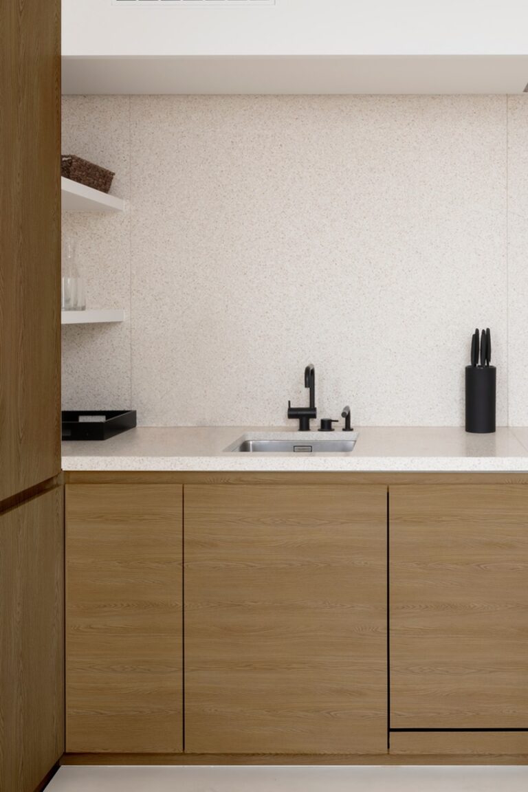 Light Reno Oak - Panaplast